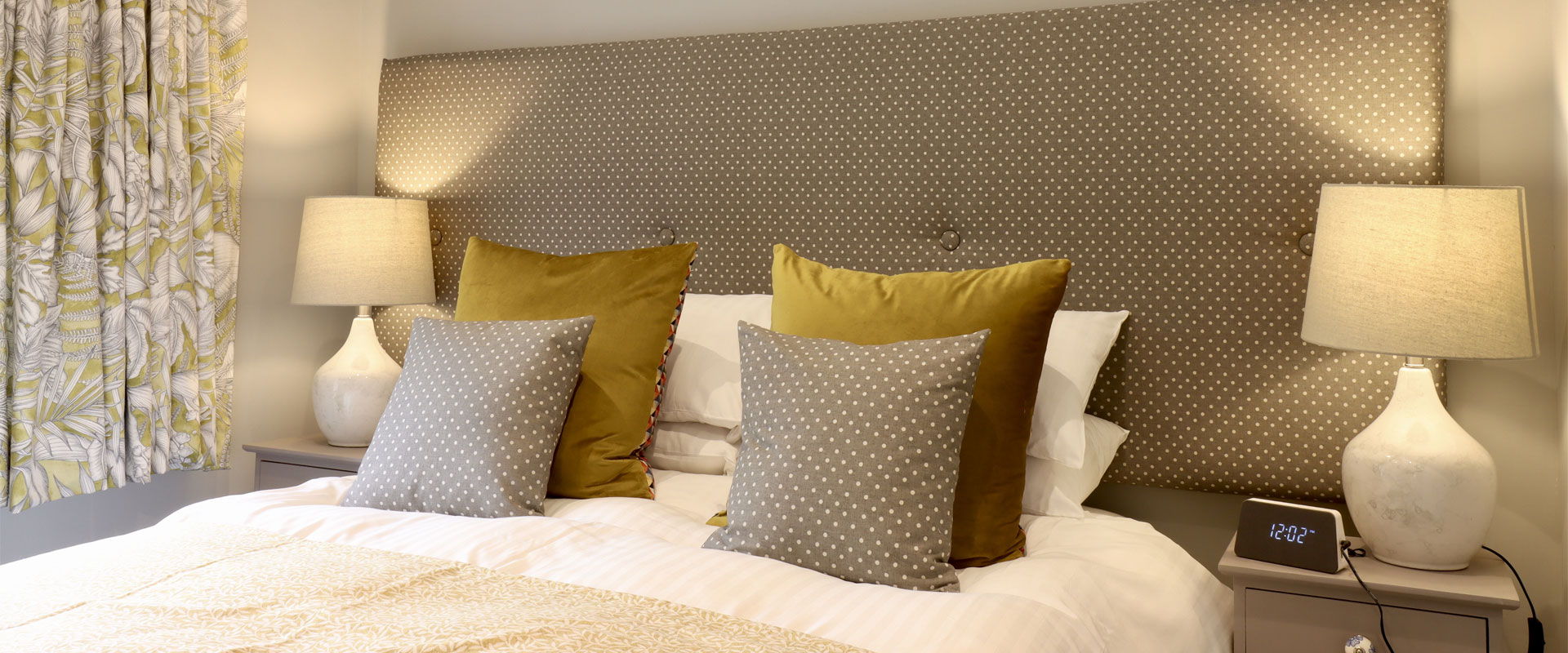 Standard Rooms - New Inn, Halse, Taunton, Somerset